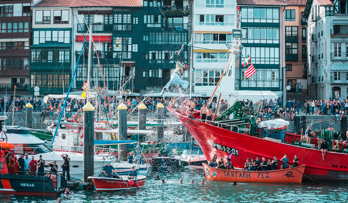 Fiestas de Lekeitio 2025 y Día de Gansos o Antzar Eguna | Blog Euskaltel
