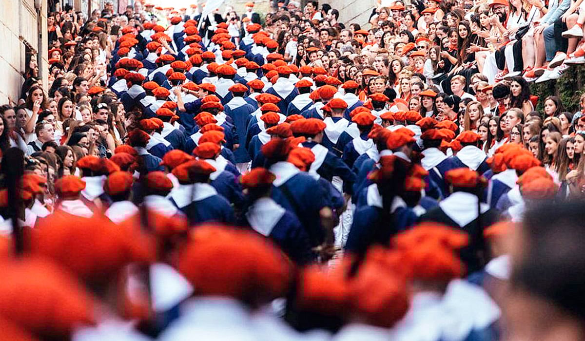 Alarde de Hondarribia 2025: desfile y programa de las fiestas | Blog ...